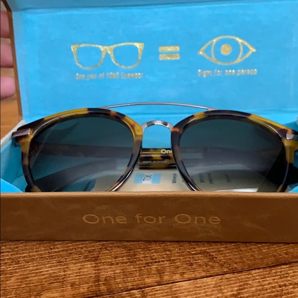 Toms | Accessories | Toms Sunglasses | Poshmark